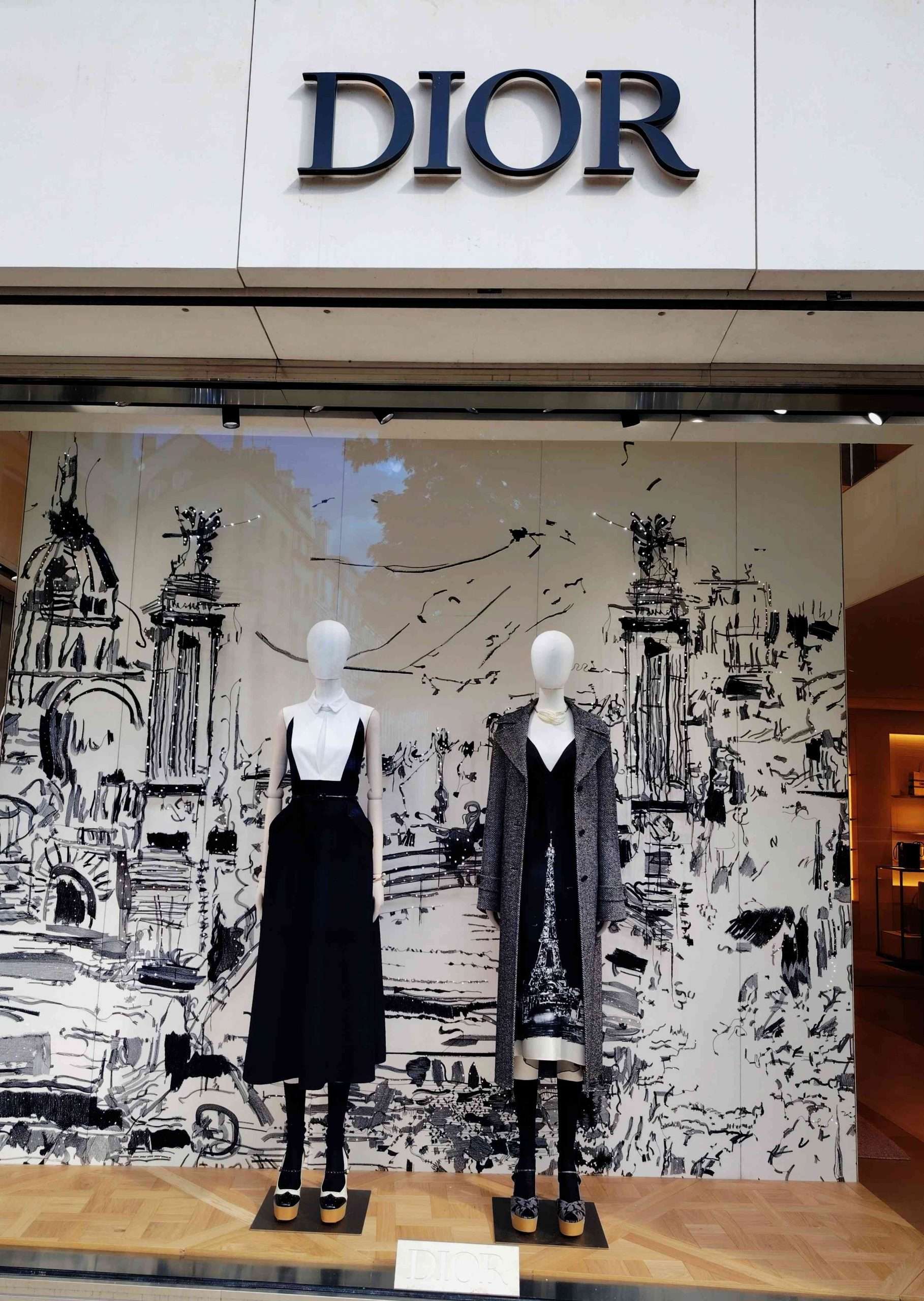 Christian Dior New Look Private Tours